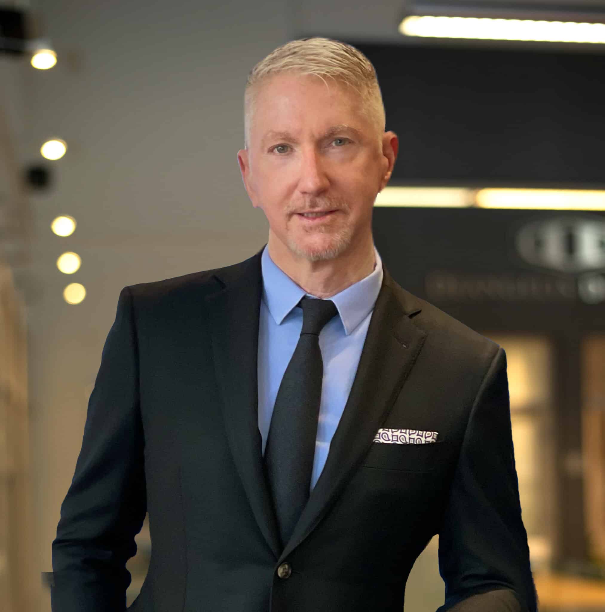 Meet Our Expert Team at DeAngelis Diamond