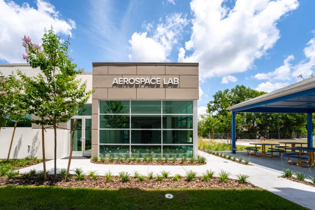 PUPR Orlando Campus Aerospace Lab - DeAngelis Diamond